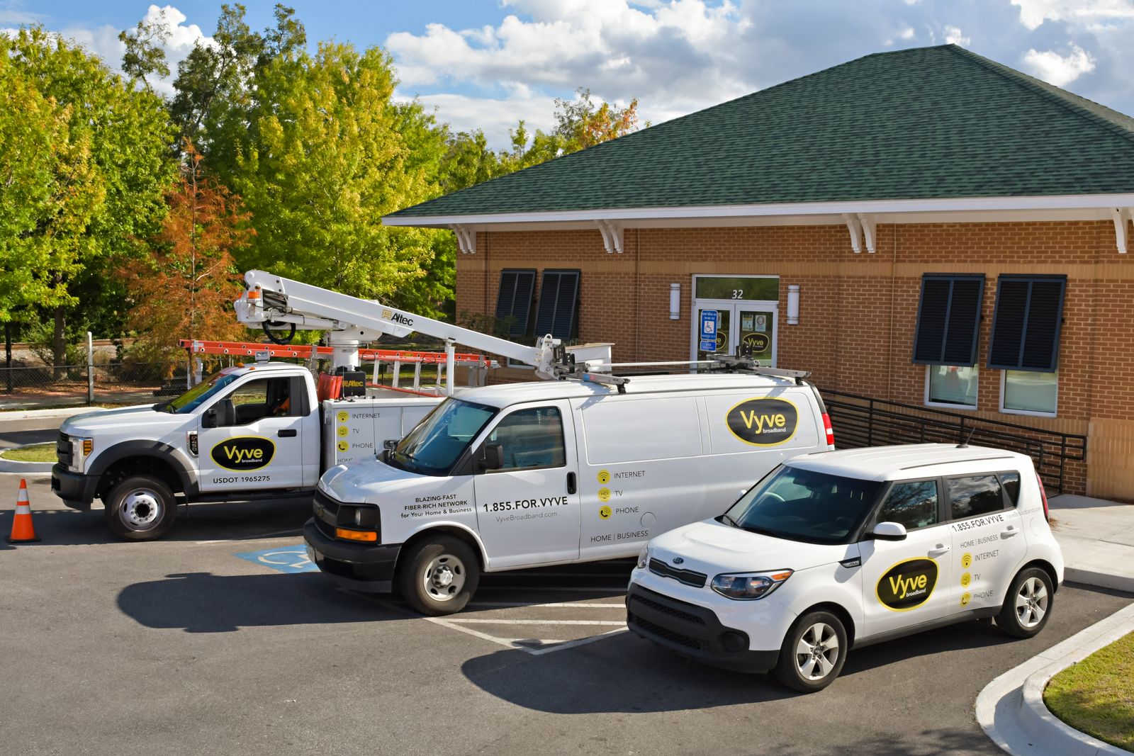 Top 5 Benefits of Fleet Graphics | Fleet Wraps | Wrap