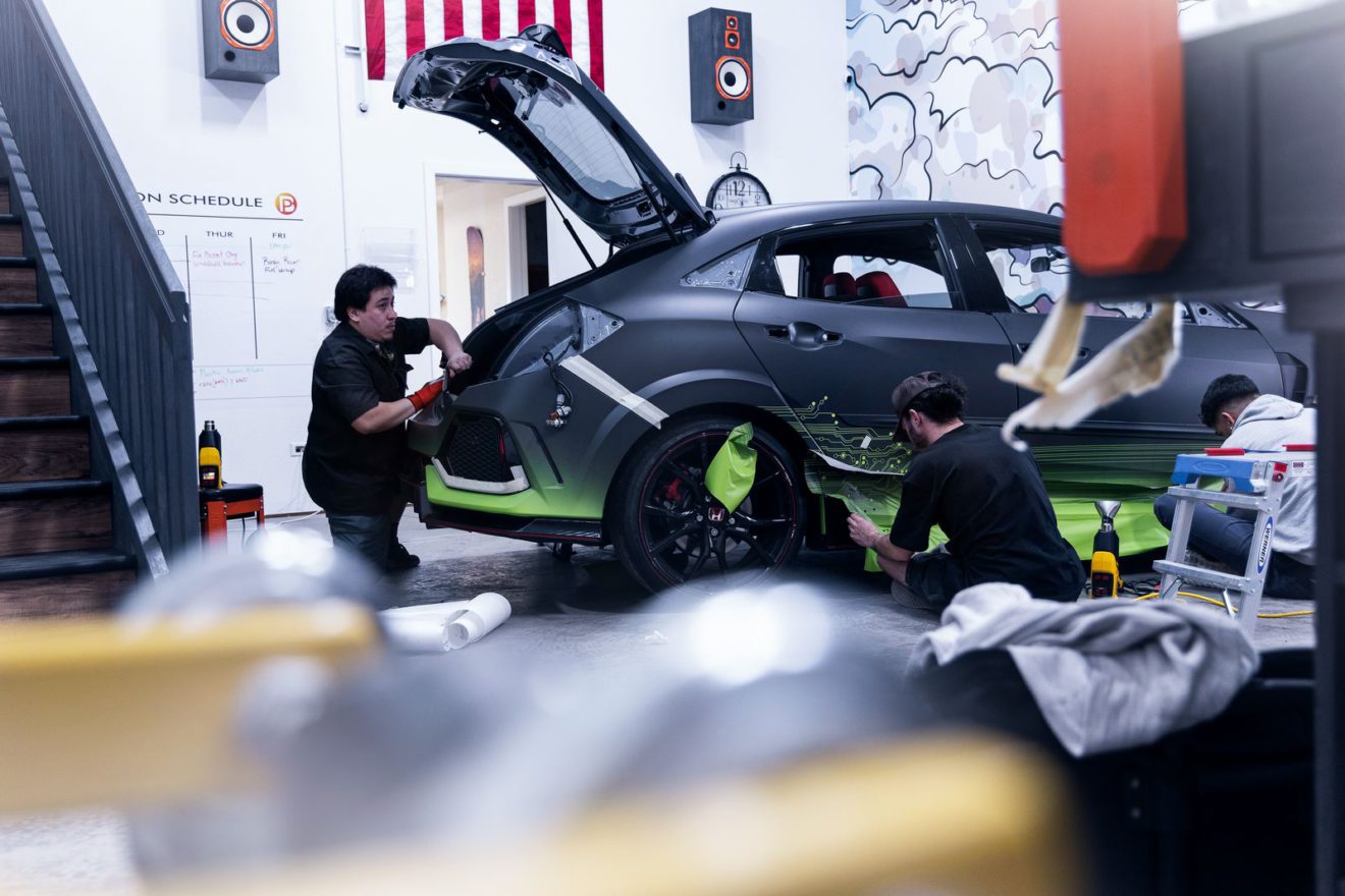 Transformers-Inspired Honda Civic Type R Wrap by Wrapmate