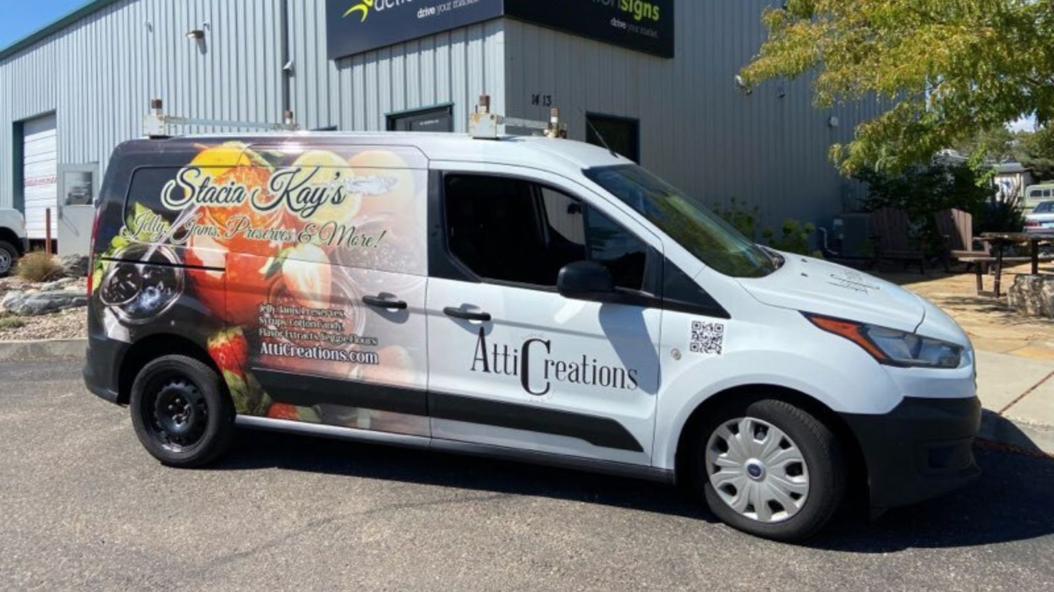 Food services vehicle wrap designs, examples & price ranges