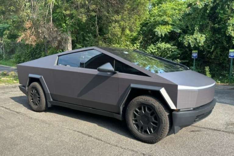 15+ Creative Cybertruck Wrap Ideas for Perso and Business Branding